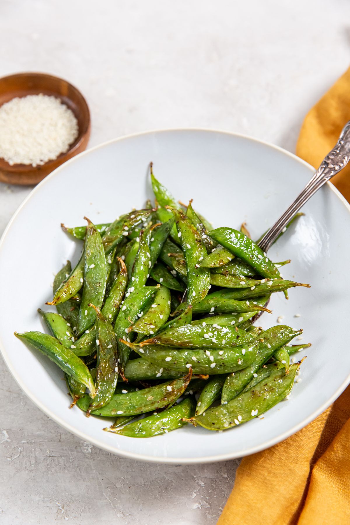 Air Fryer Sugar Snapped Peas - Lara Clevenger