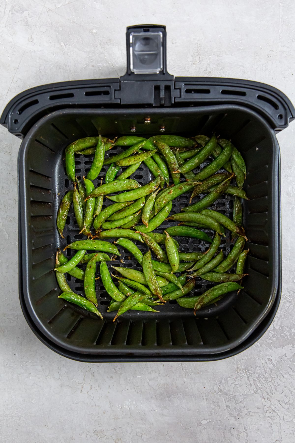 Air Fryer Sugar Snapped Peas - Lara Clevenger